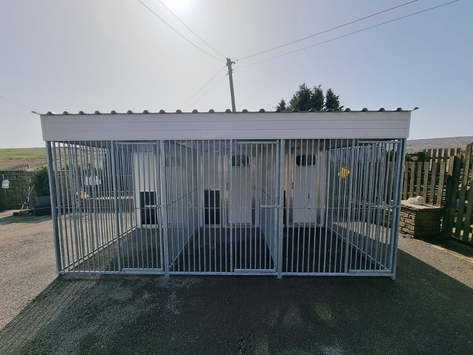 KENNELSTORE Blakemere Triple Thermal Dog Kennel And Run 15ft (Wide) x ...